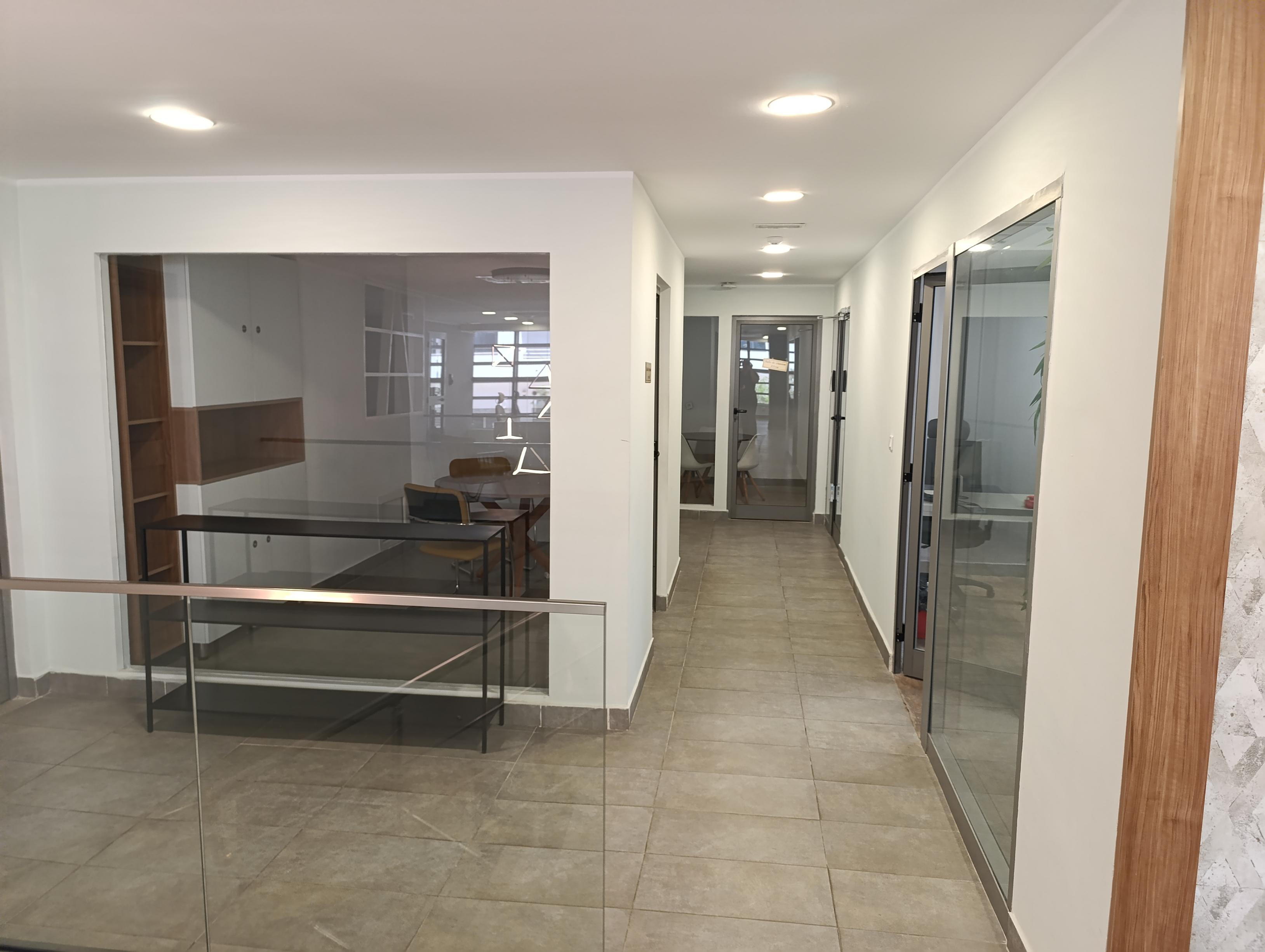 Yellow Hive Hub Coworking Landing Page & Booking System